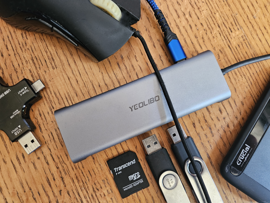 Best USB-C hubs and dongles: Add ports to your laptop or tablet - Top ...